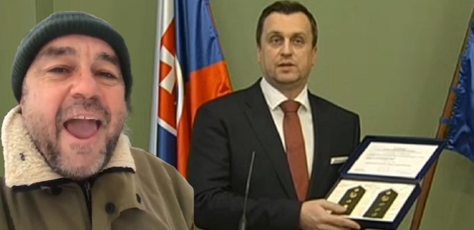 Jožo Pročko sa prihovára Andrejovi Dankovi zo záchodu. Čo tým chcel ...